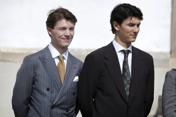 Grev Felix er flyttet fra Danmark - Avisen.dk