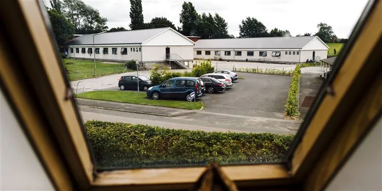 Medie: Video afslører ansats samleje med dreng på asylcenter - Avisen.dk