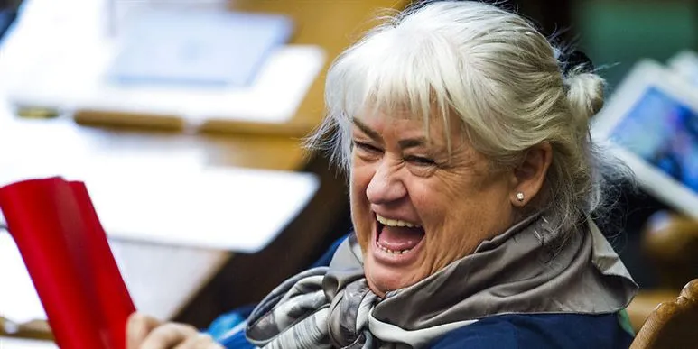 Thyra Frank afviser dokumentfalsk: "Jeg lod mig inspirere" - Avisen.dk